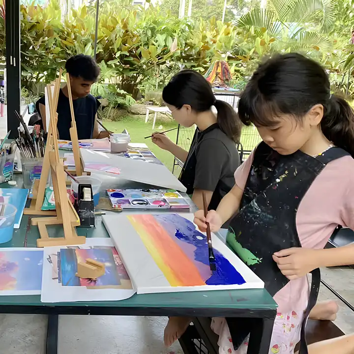 Art in Mind - Art Classes for Children & Teens | mate.travel