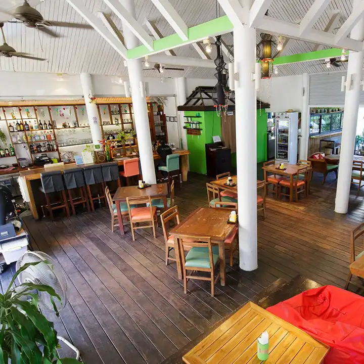 Greenlight Cafe & Bar Samui | mate.travel