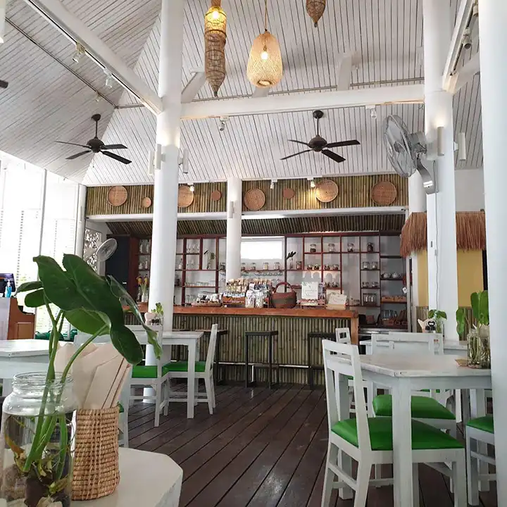 Greenlight Cafe & Bar Samui | mate.travel