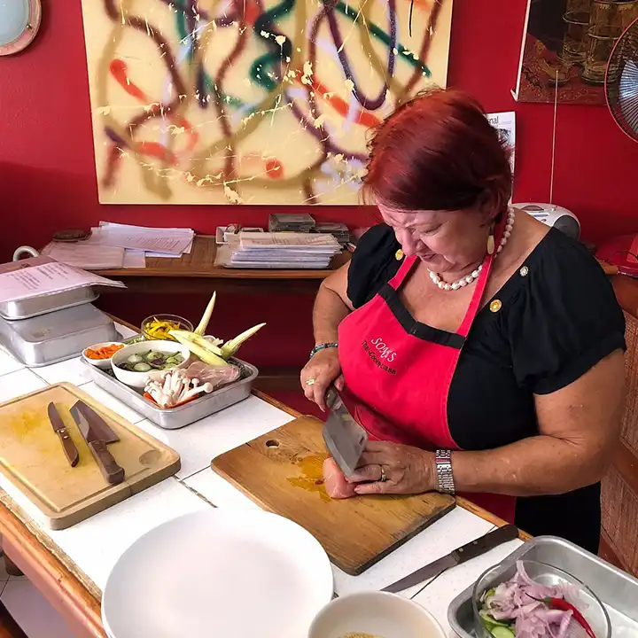 Sonja's private thai cooking class | mate.travel